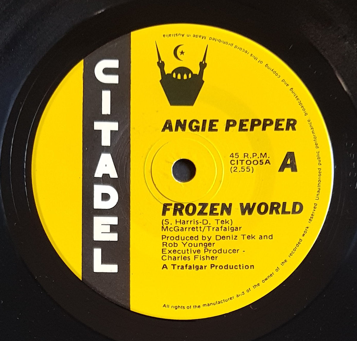 Angie Pepper - Frozen World – Vicious Sloth Collectables